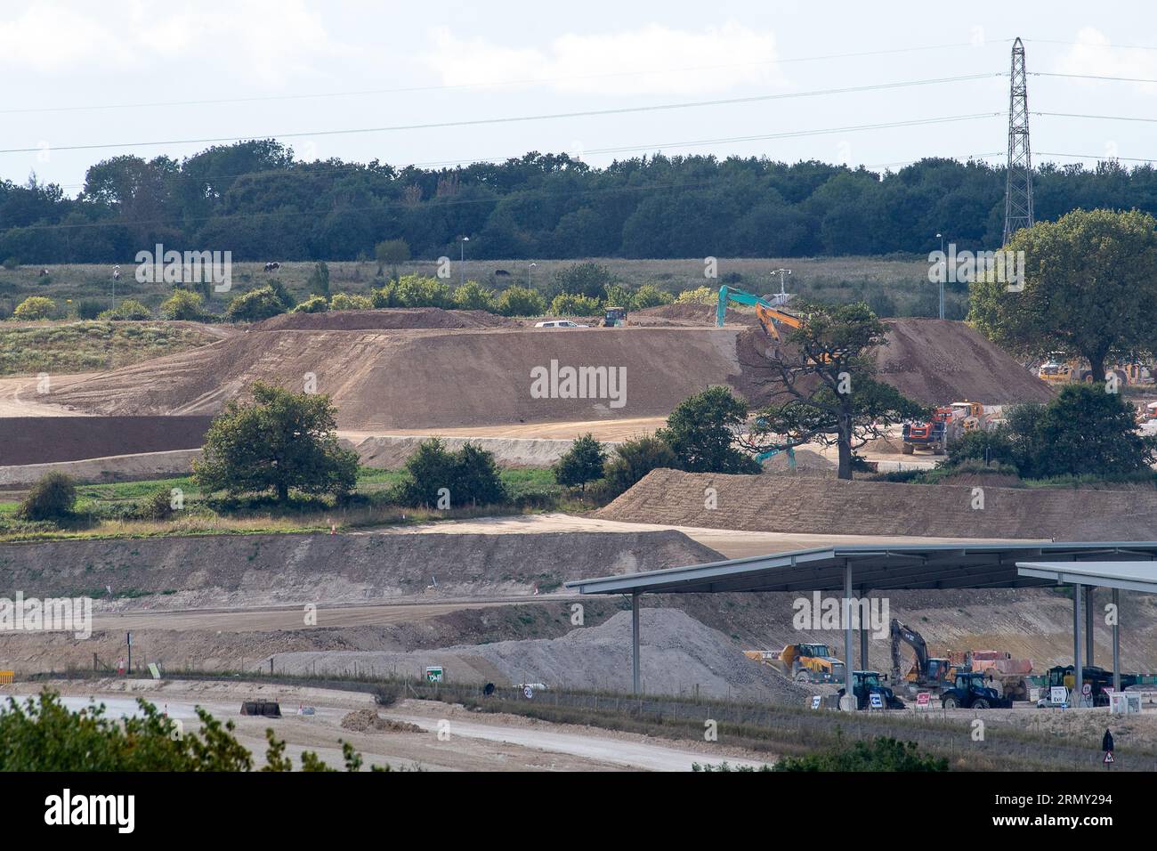 West Hyde, Hertfordshire, UK. 30th August, 2023. The HS2 High Speed ...