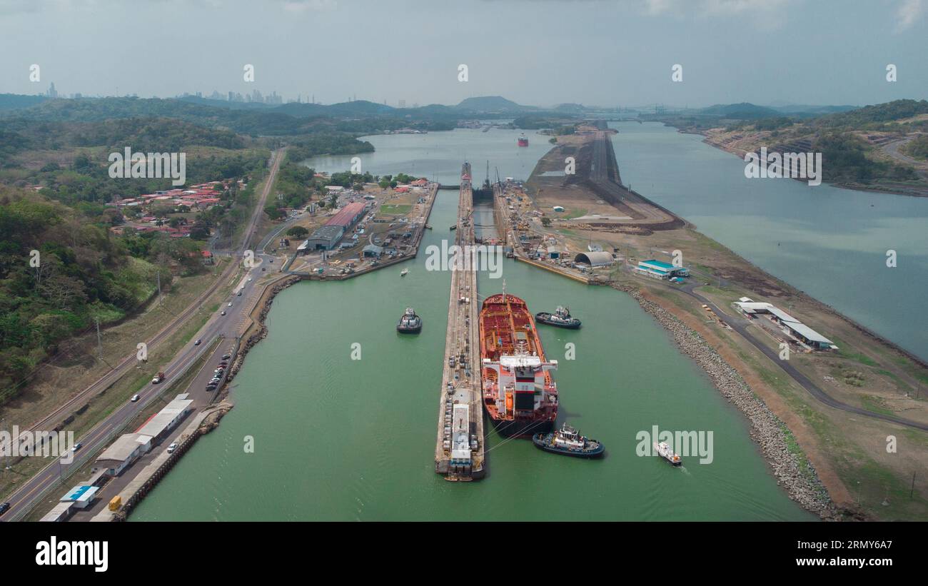 Boat passing Pedro Miguel locks in Panama, famous channel shortcut in ...