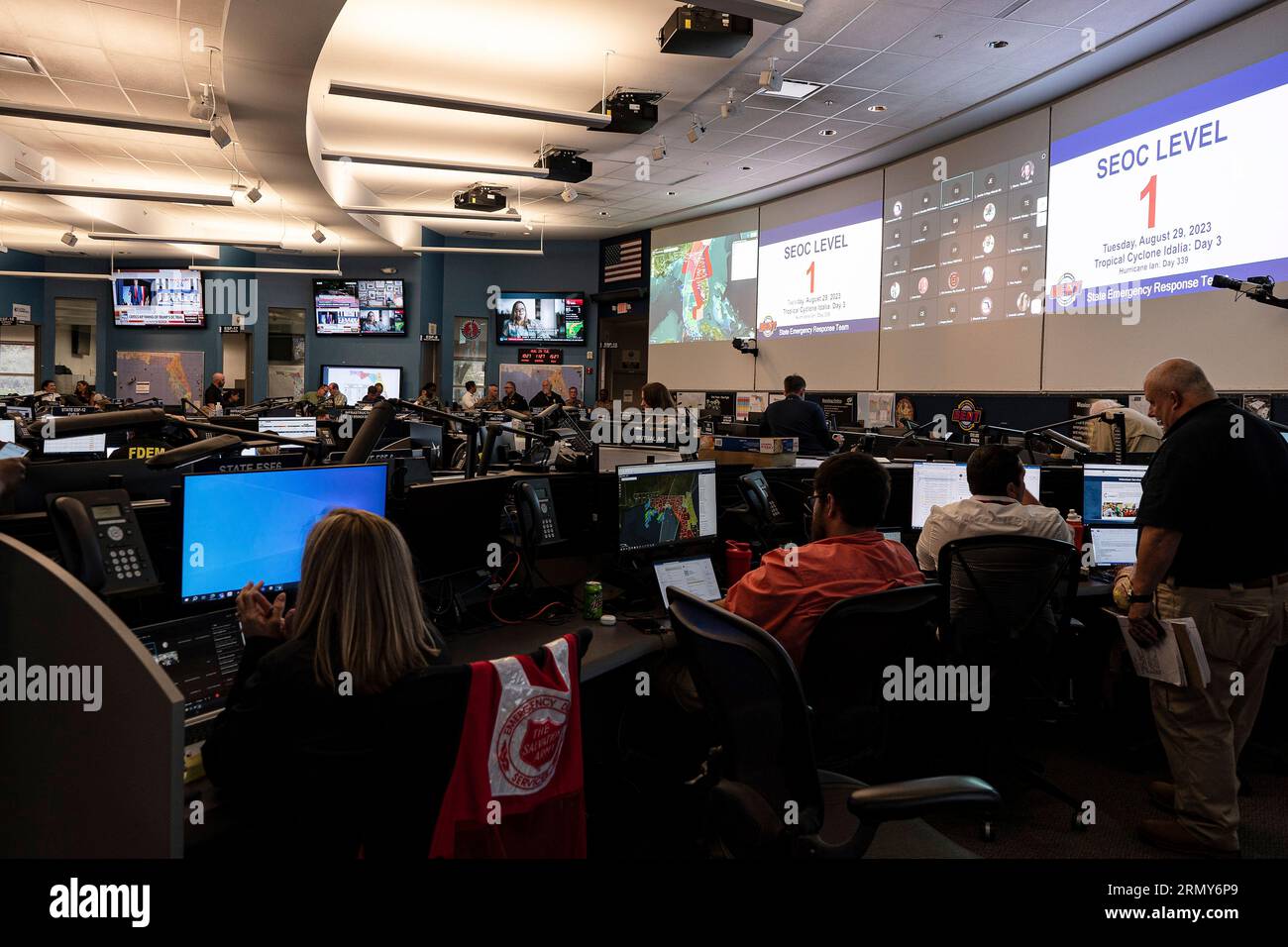 Usace army corps hi-res stock photography and images - Alamy