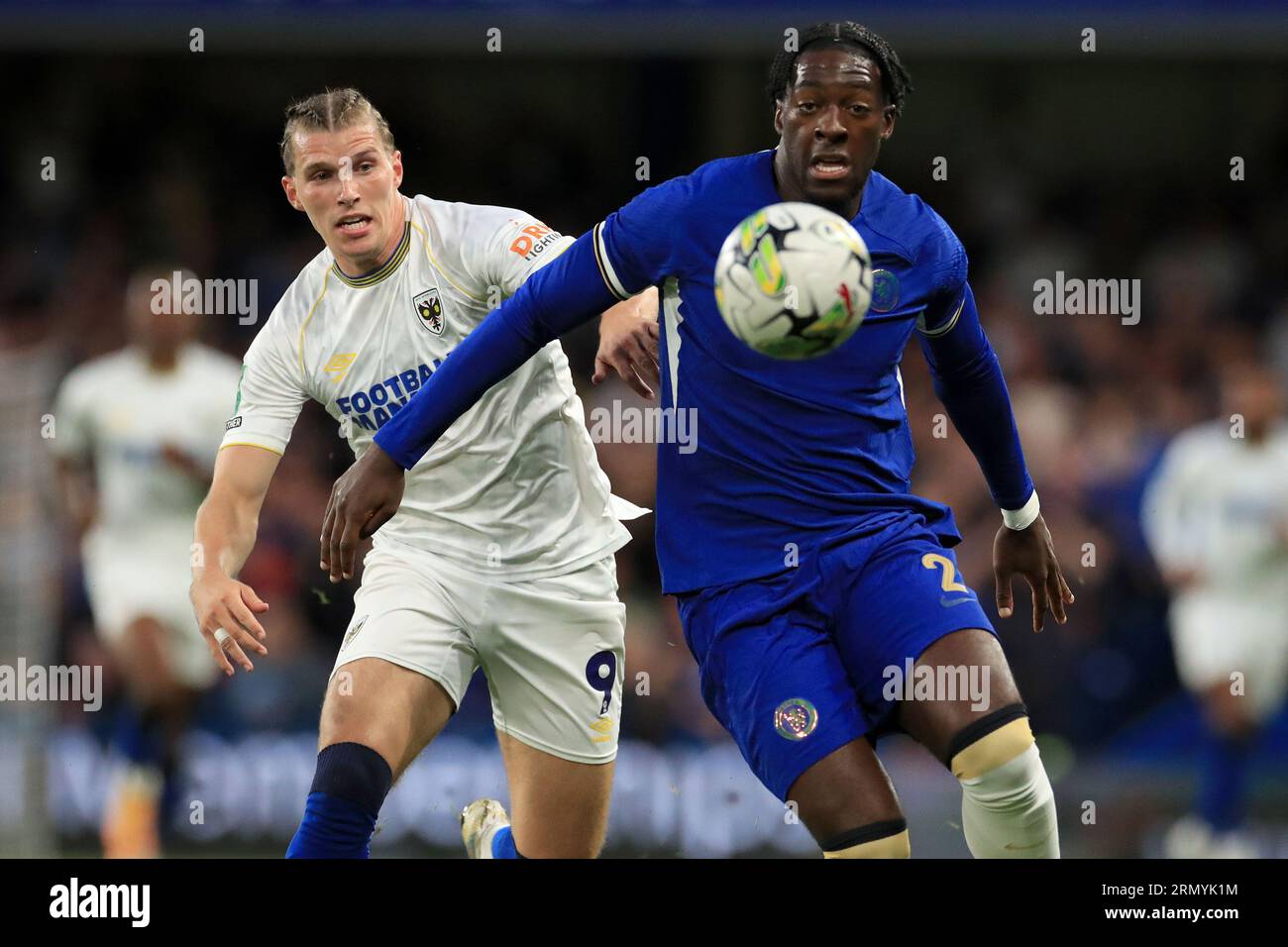 London, UK. 30th Aug, 2023. Josh Davison of ACF Wimbledon challenges ...