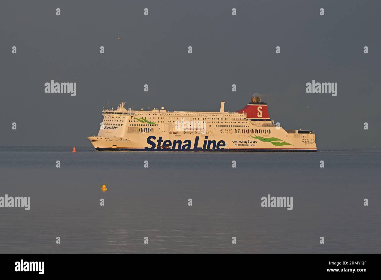 The Stena Line Ferry arrives in Harwich UK Stock Photo - Alamy