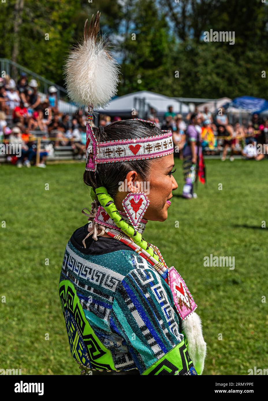 Canadas indigenous peoples hi-res stock photography and images - Alamy