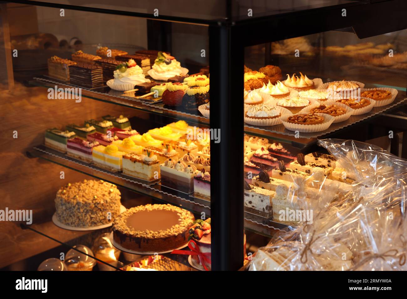 Cafe desserts counter hi-res stock photography and images - Alamy