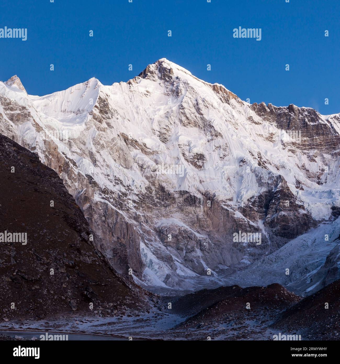 The south wall of Mount Cho Oyu (8,188m). Amazing view from Cho Oyu ...