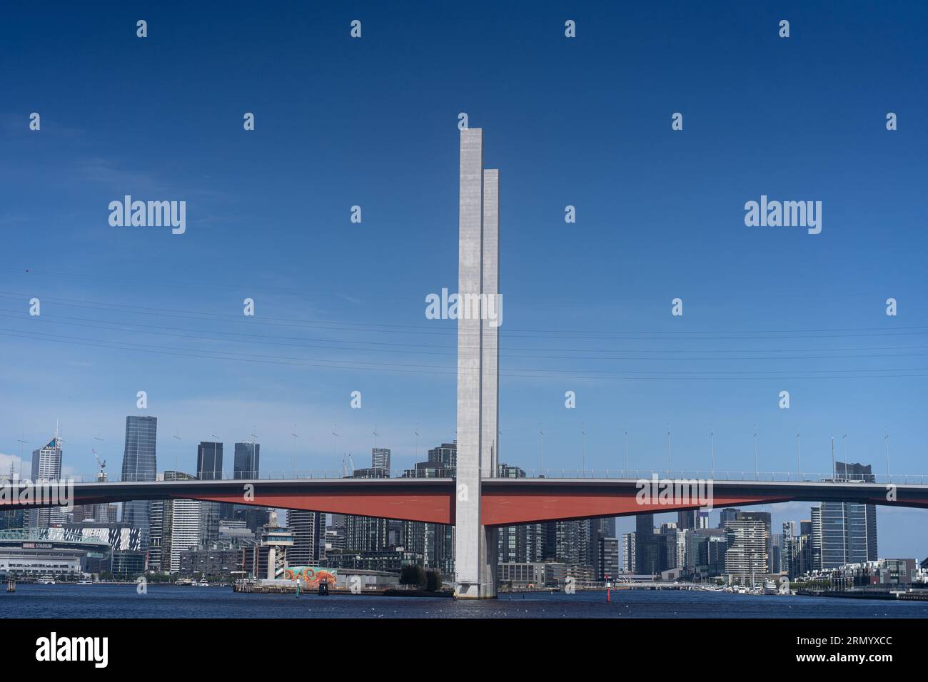 Pictures from the Port of Meblurne on a fine sunny day focussed on ...