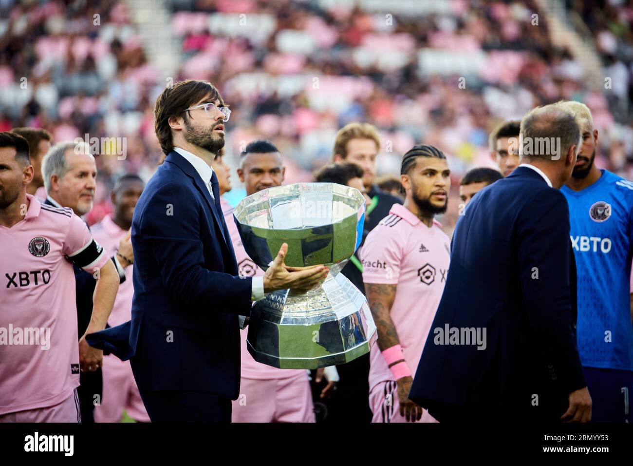 10-Lionel Messi of Inter Miami, Inter Miami CF Team, Trophy 2023 Inter ...