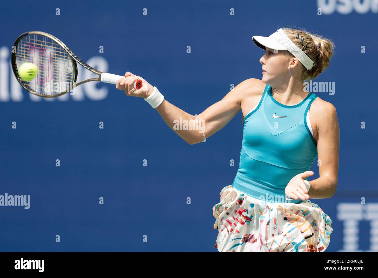 Mirra andreeva hi-res stock photography and images - Alamy