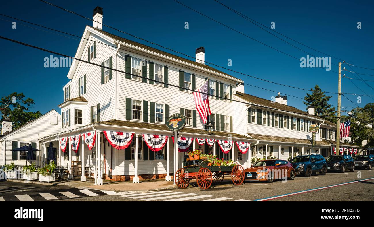 The Griswold Inn Essex, Connecticut, USA Stock Photo - Alamy