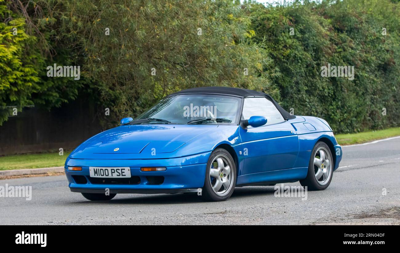 Whittlebury,Northants,UK -Aug 27th 2023: 1994 blue Lotus Elan sports ...