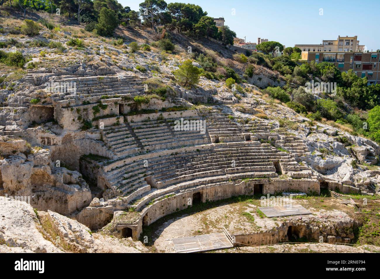 Roman amphitheatre sardinia hi-res stock photography and images - Alamy