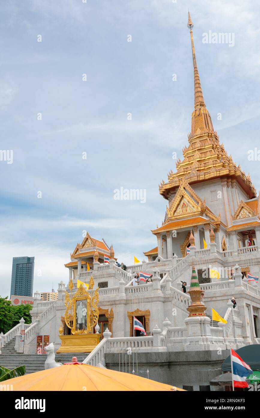 Bangkok, Thailand - July 1, 2023 : Chinatown Temple of the Golden ...