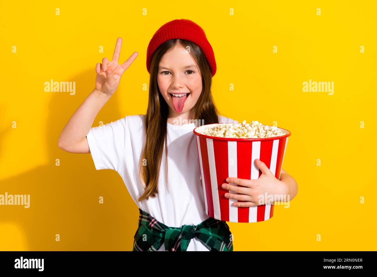 Girl tongue popcorn hi-res stock photography and images - Alamy