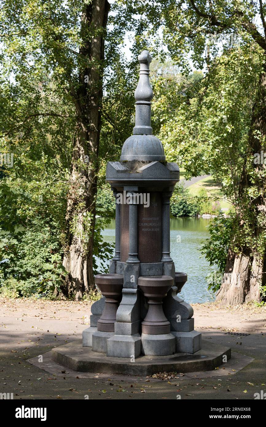 The Umbrello fountain, Handsworth Park, Handsworth, Birmingham, UK ...