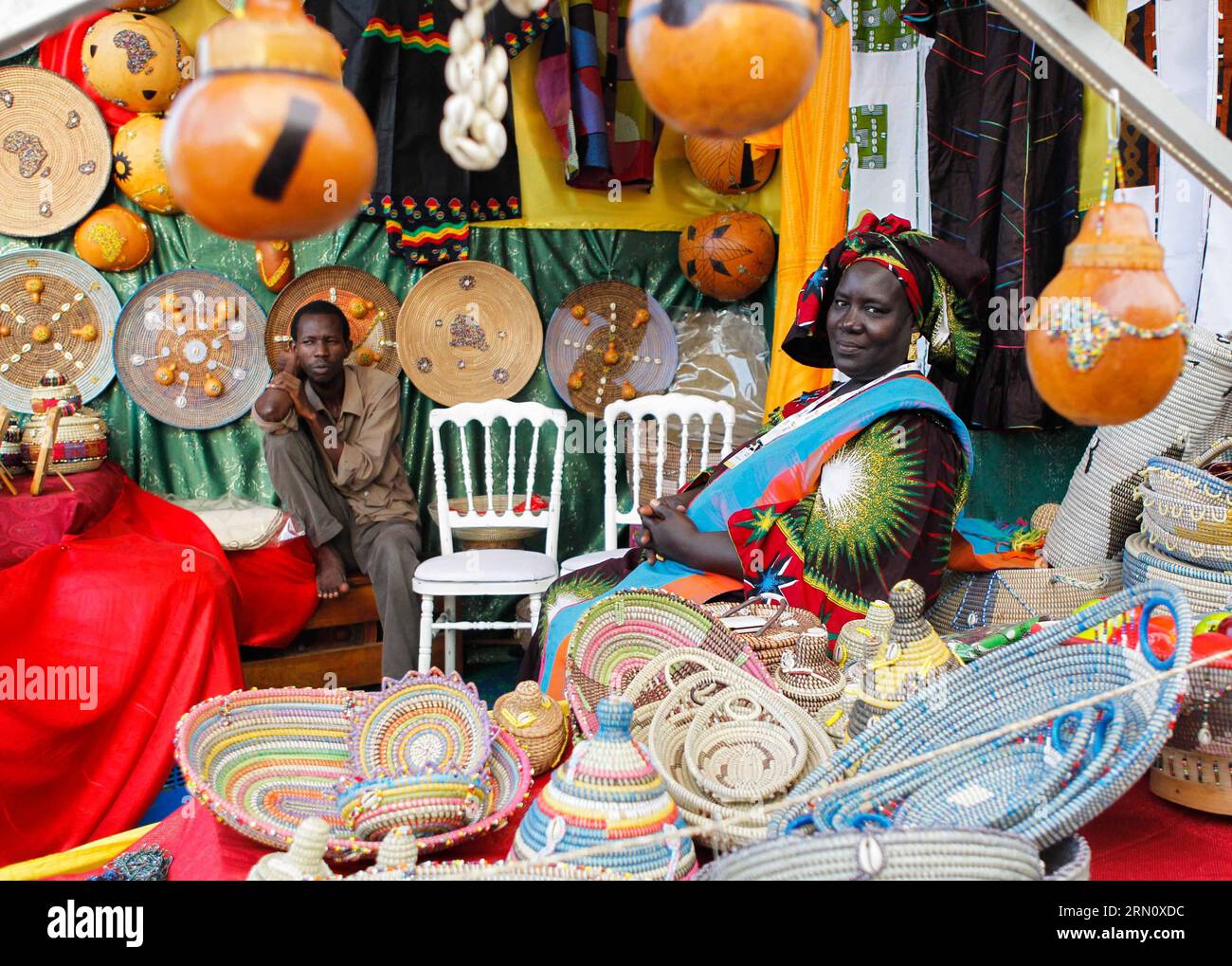 Village de dakar hi-res stock photography and images - Alamy