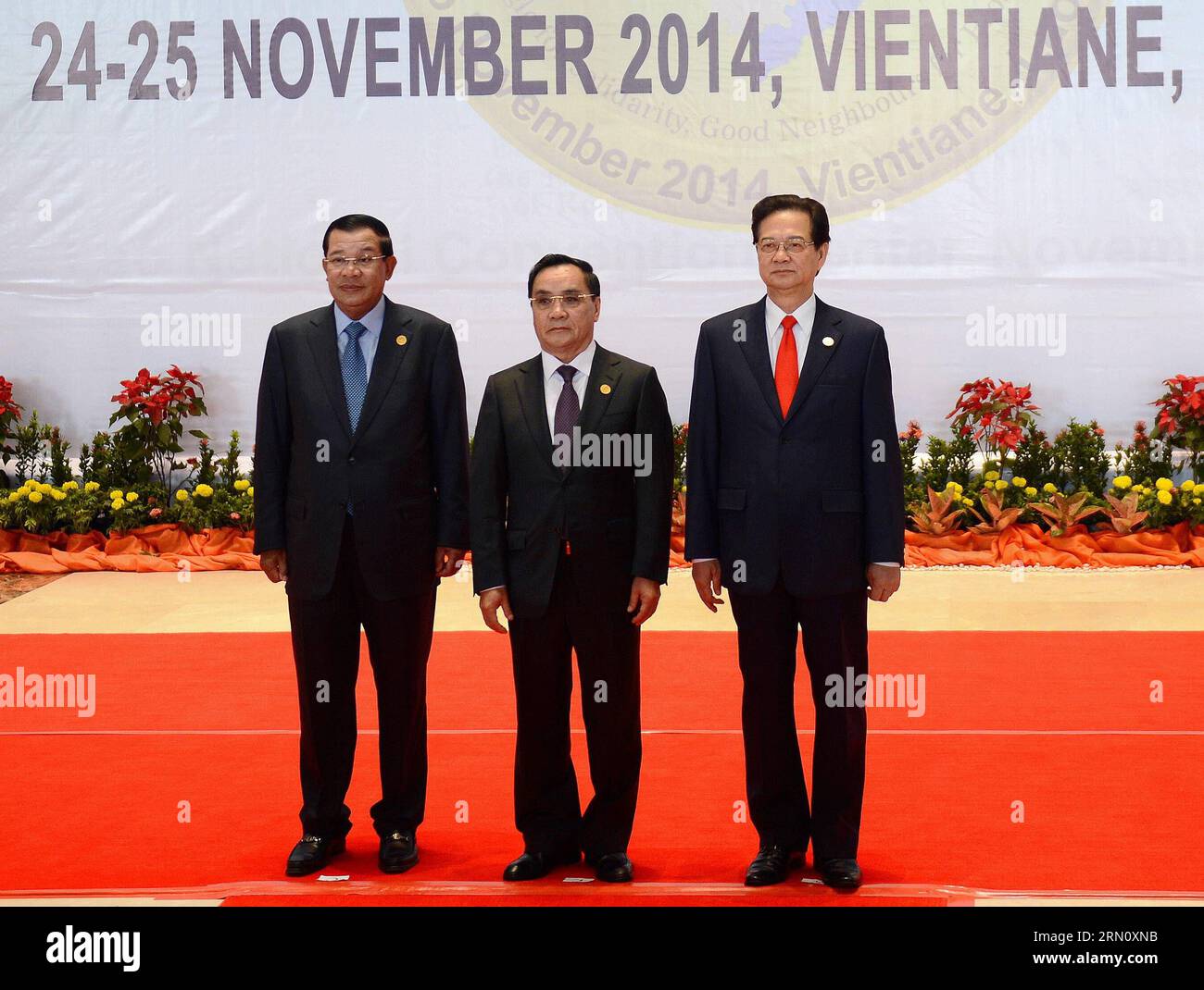 Dta triangle hi-res stock photography and images - Alamy