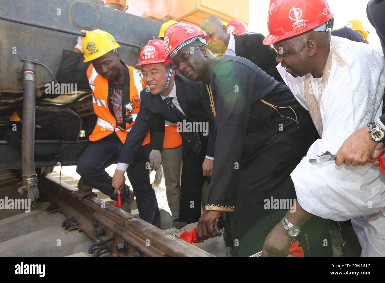 (141201) -- ABUJA, Dec. 1, 2014 -- Nigeria s Minister of Transport ...