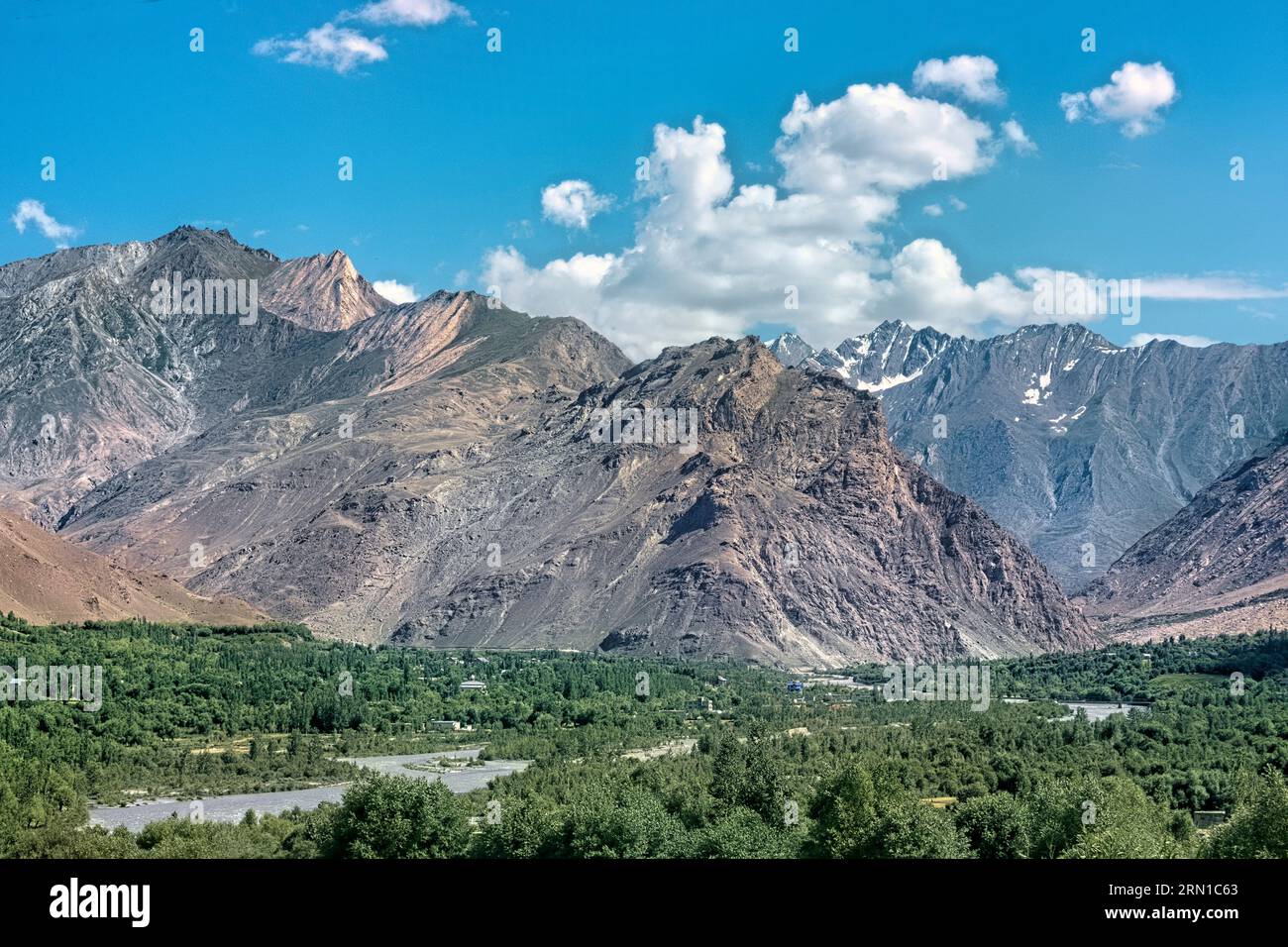 Panikhar village and Suru Valley, Zanskar, India Stock Photo - Alamy