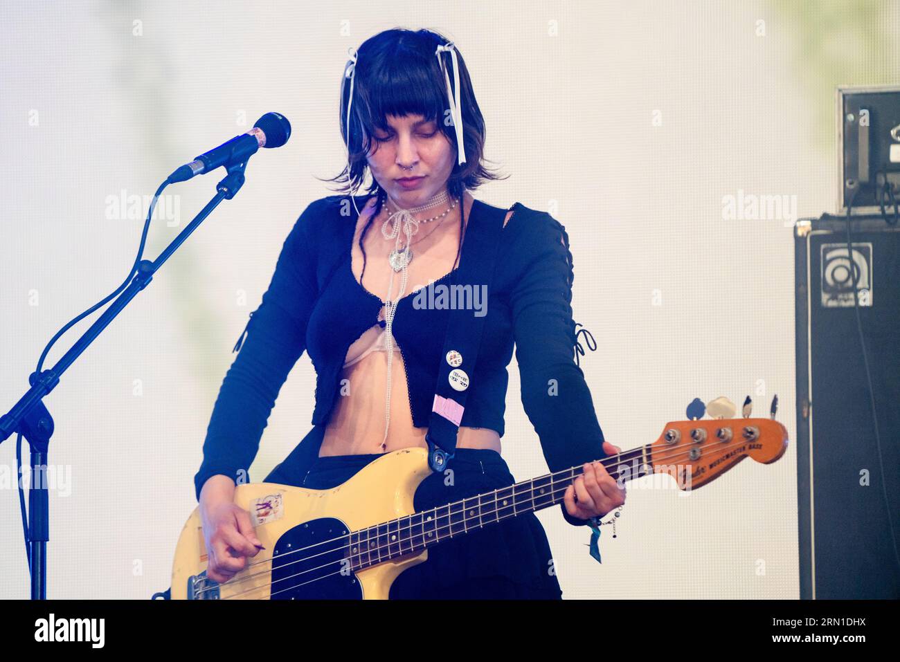 Alex Brady of Julie – a grunge/shoegaze band from Orange County – at ...