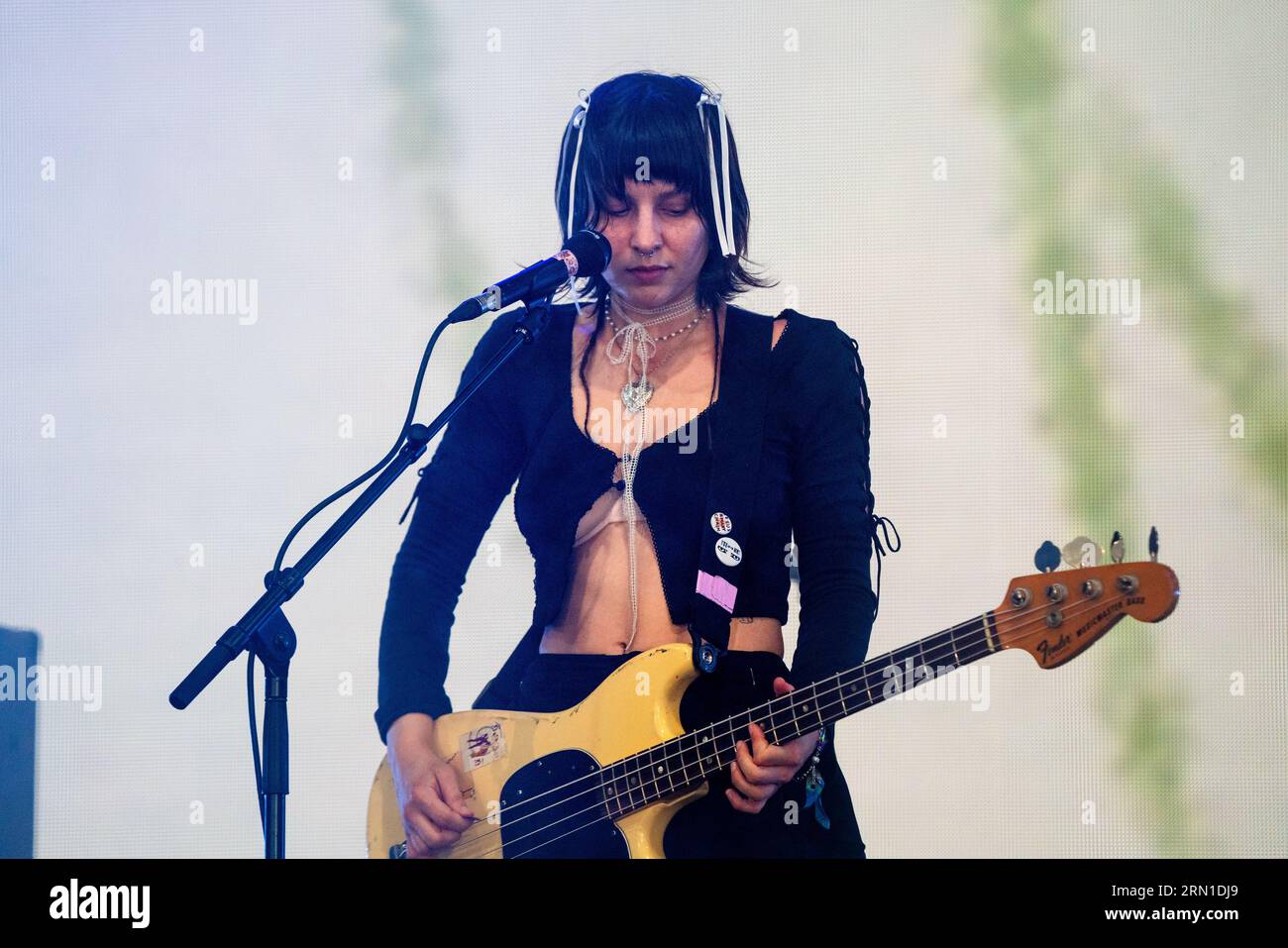 Alex Brady of Julie – a grunge/shoegaze band from Orange County – at ...