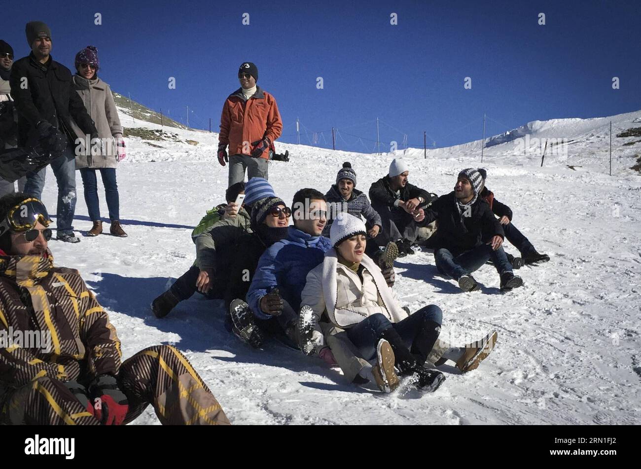 Iranian skiing resorts hi-res stock photography and images - Alamy