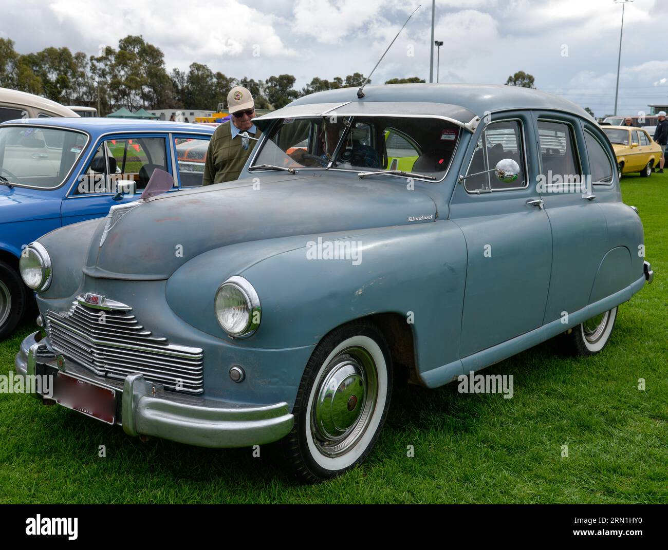 Standard Vanguard Blue Grey Gray Vintage Retro Show Shine Day Out ...