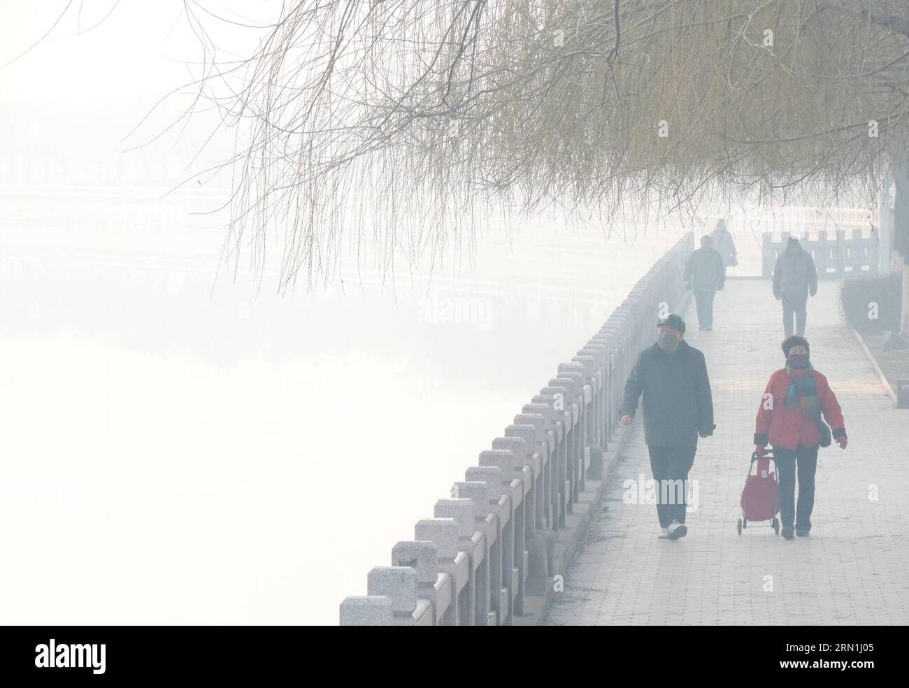 Smoggyweather hi-res stock photography and images - Alamy