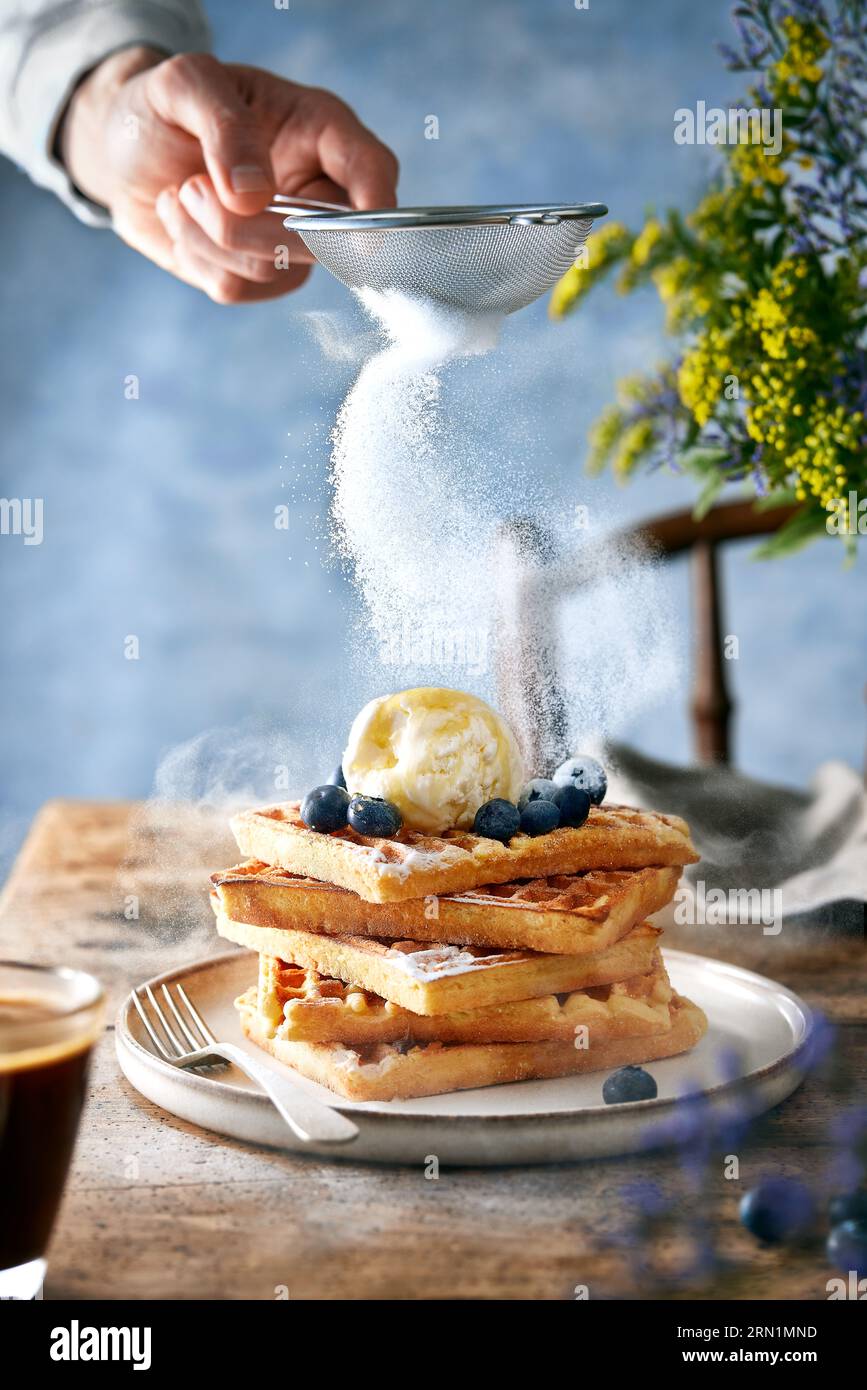 Dusting ice hi-res stock photography and images - Alamy