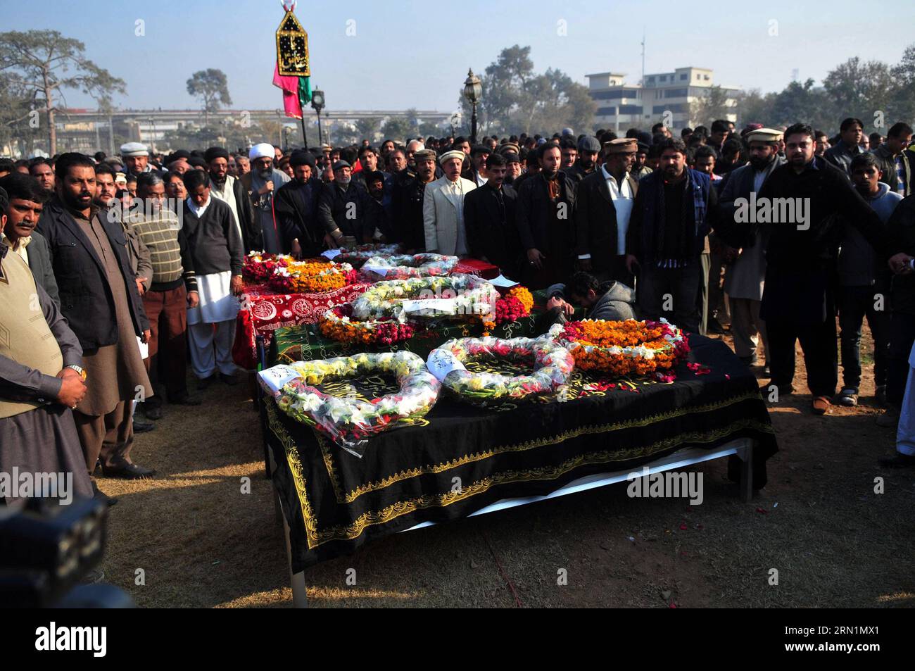 Pakistan rawalpindi funeral hi-res stock photography and images - Alamy