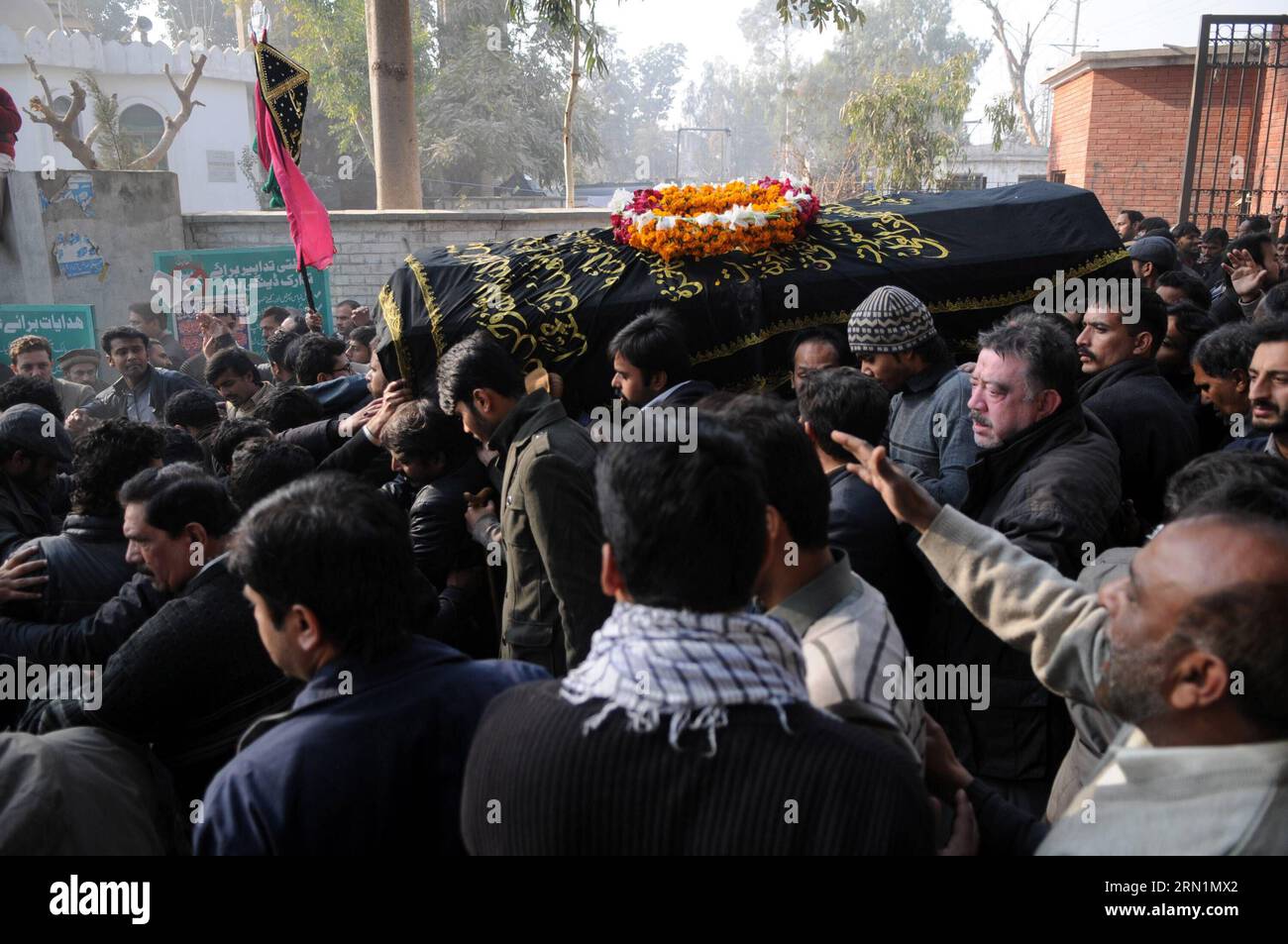 Pakistan rawalpindi funeral hi-res stock photography and images - Alamy