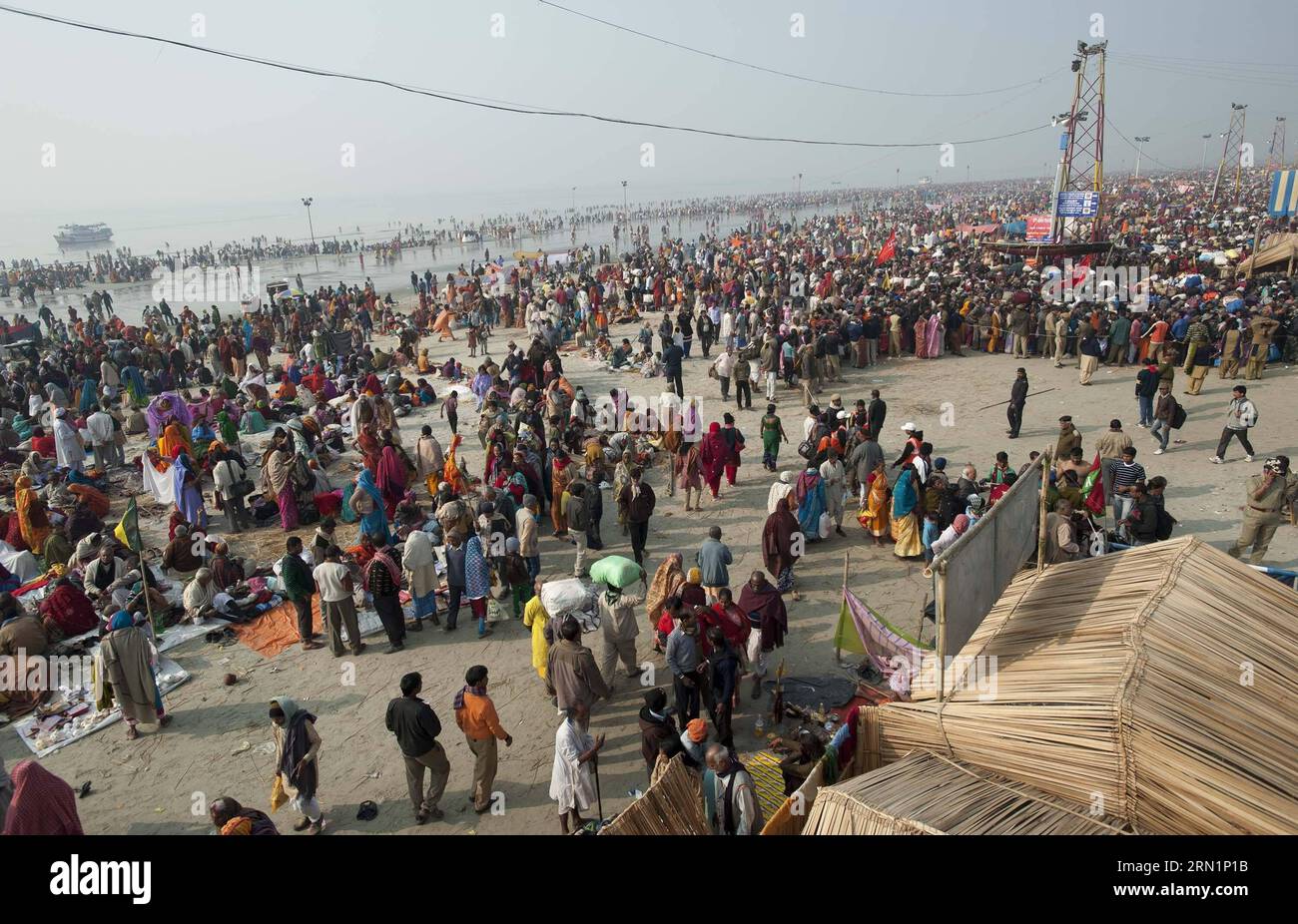 Hindu devotees take holy dip hi-res stock photography and images - Alamy