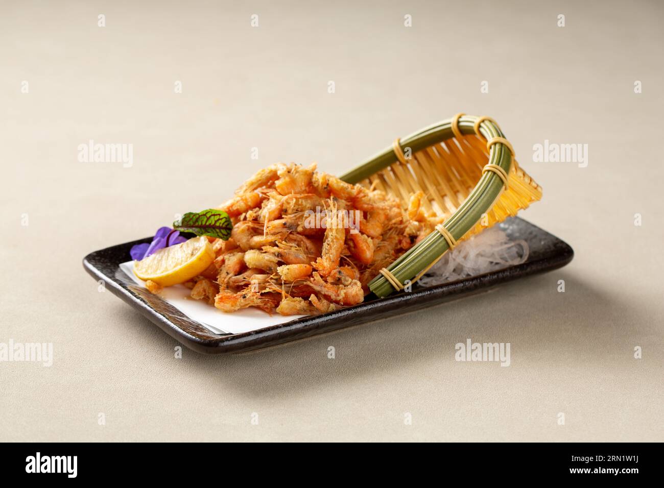 Japanese tiger prawns hi-res stock photography and images - Alamy