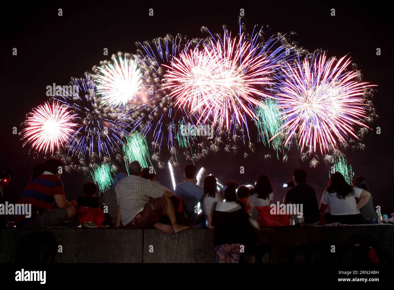 Fireworks philippines hi-res stock photography and images - Alamy