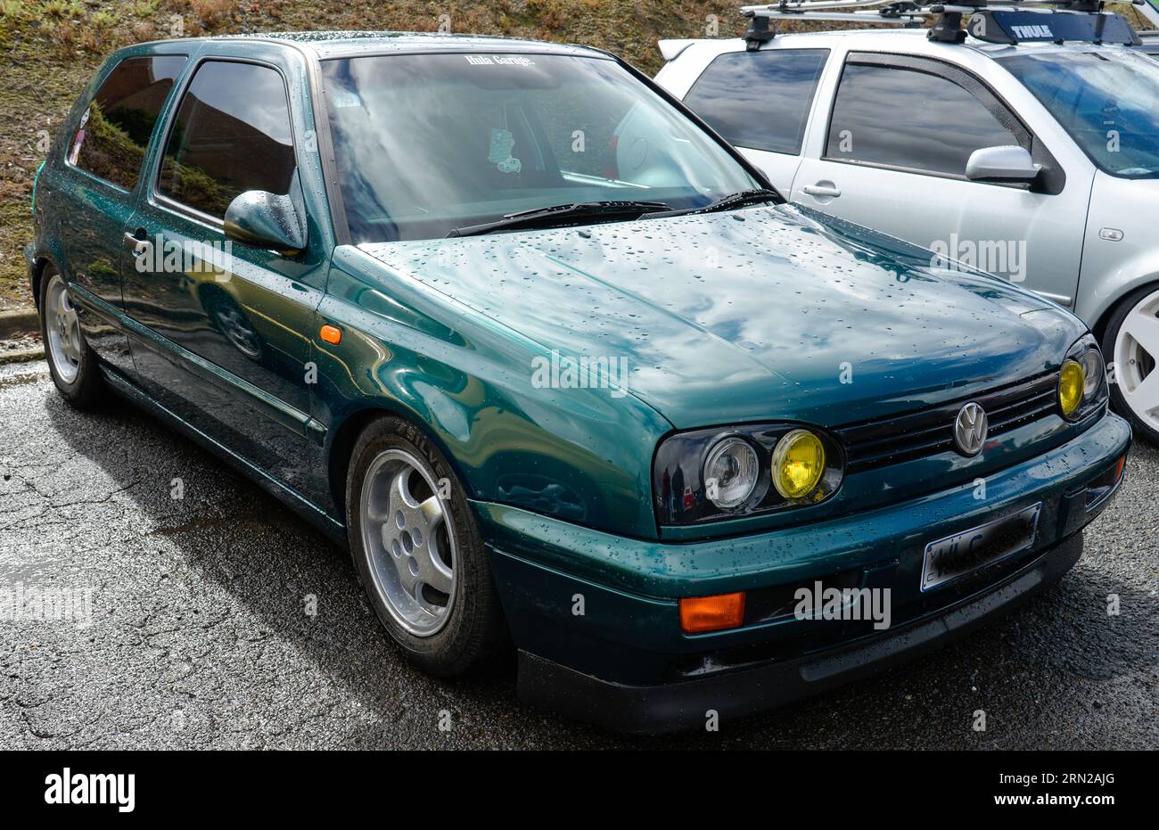 Volkswagen VW Golf Mk3 Mark iii lll Green Vintage Retro Show Shine Day ...