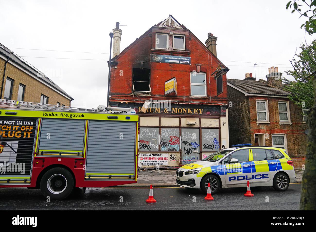 Emergency services attend a fire at the Drum & Monkey pub in Gloucester ...