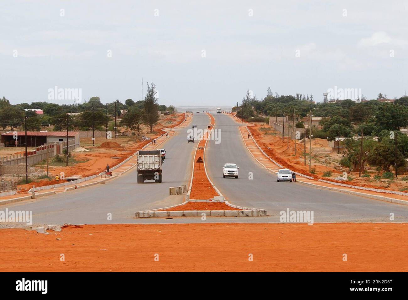 Photo taken on Nov. 6, 2014 shows the the ongoing construction of a ...