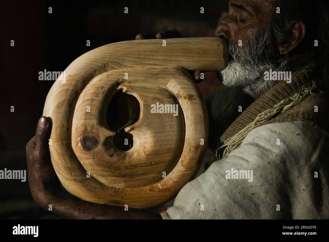 (150302) -- RISHIKESH, March 2, 2015 -- Didgeridoo maker Mukesh ...