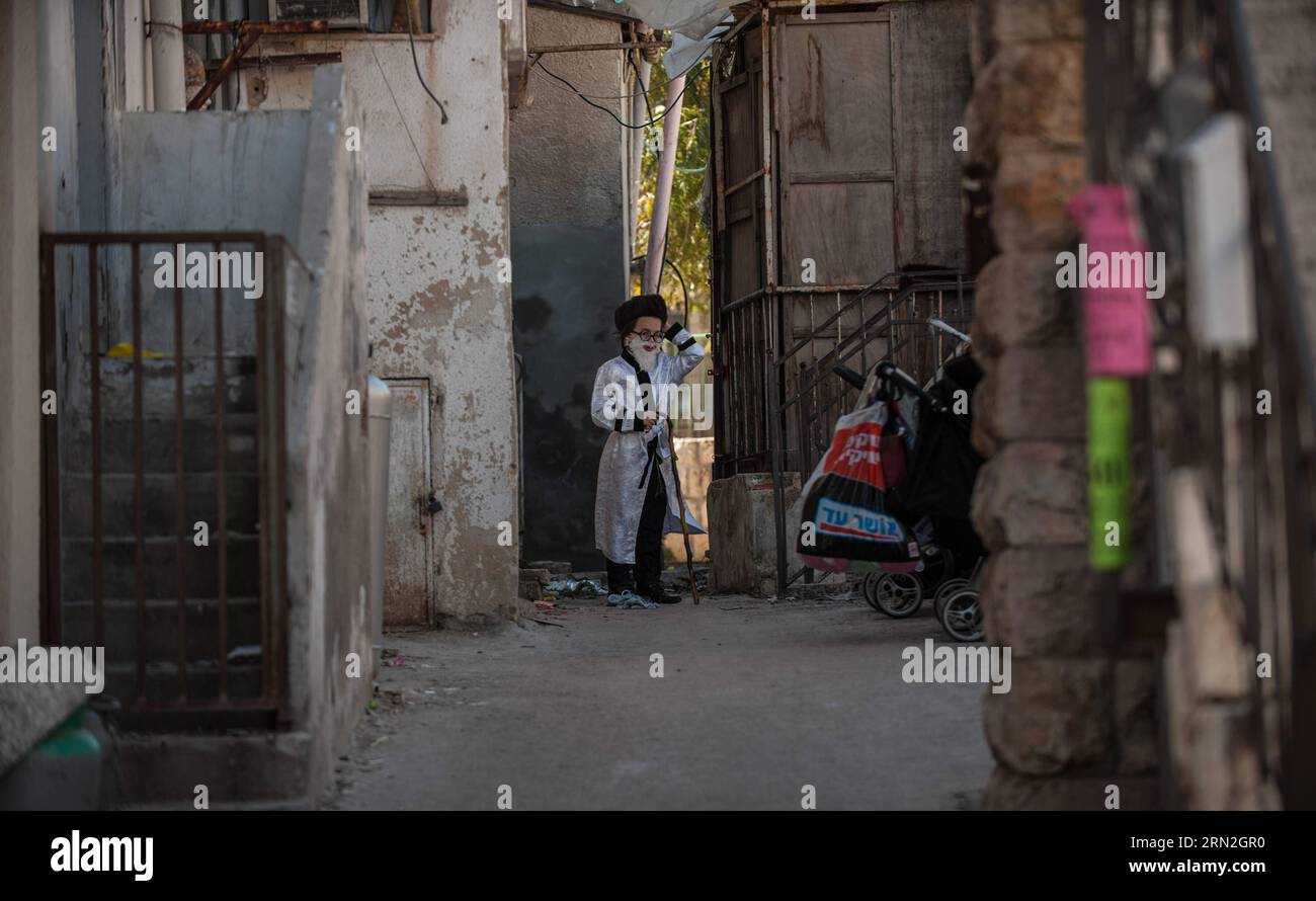 Living in jerusalem hi-res stock photography and images - Alamy