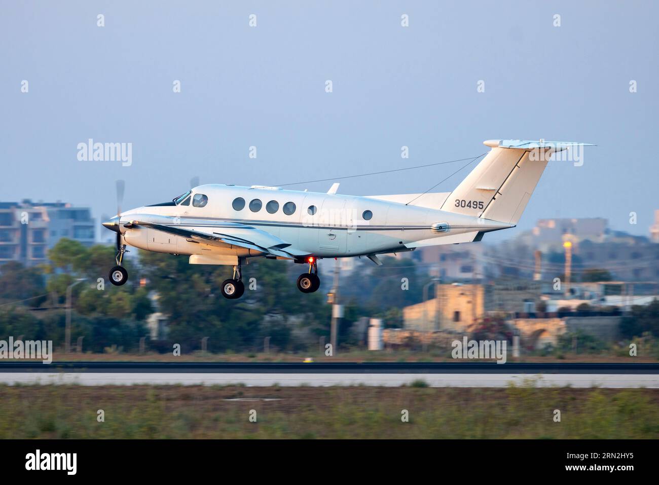 United States Air Force Beech C-12D Huron (A200CT) (REG: 83-0495) in an ...