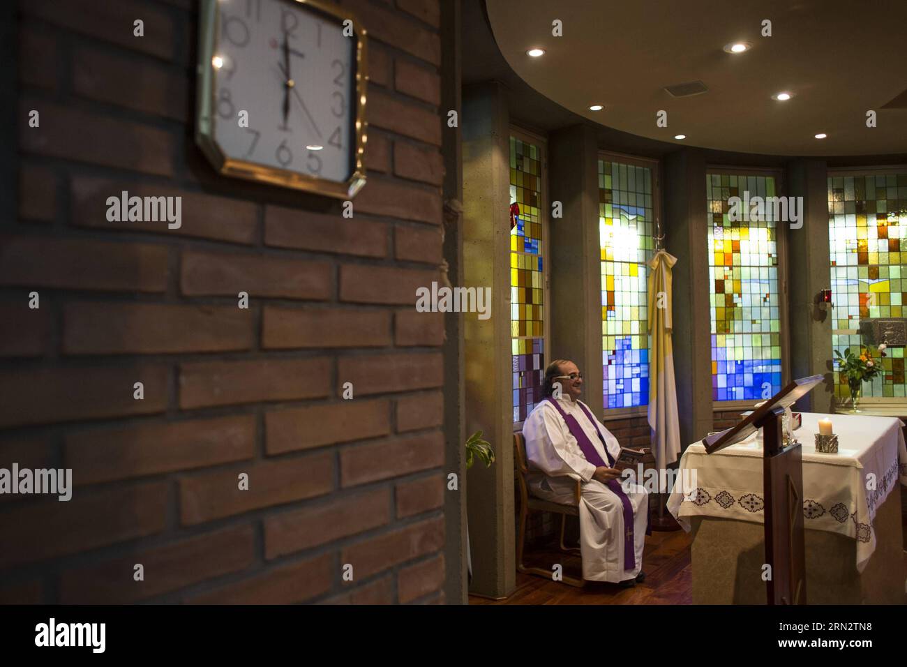 Chapel duties hi-res stock photography and images - Alamy