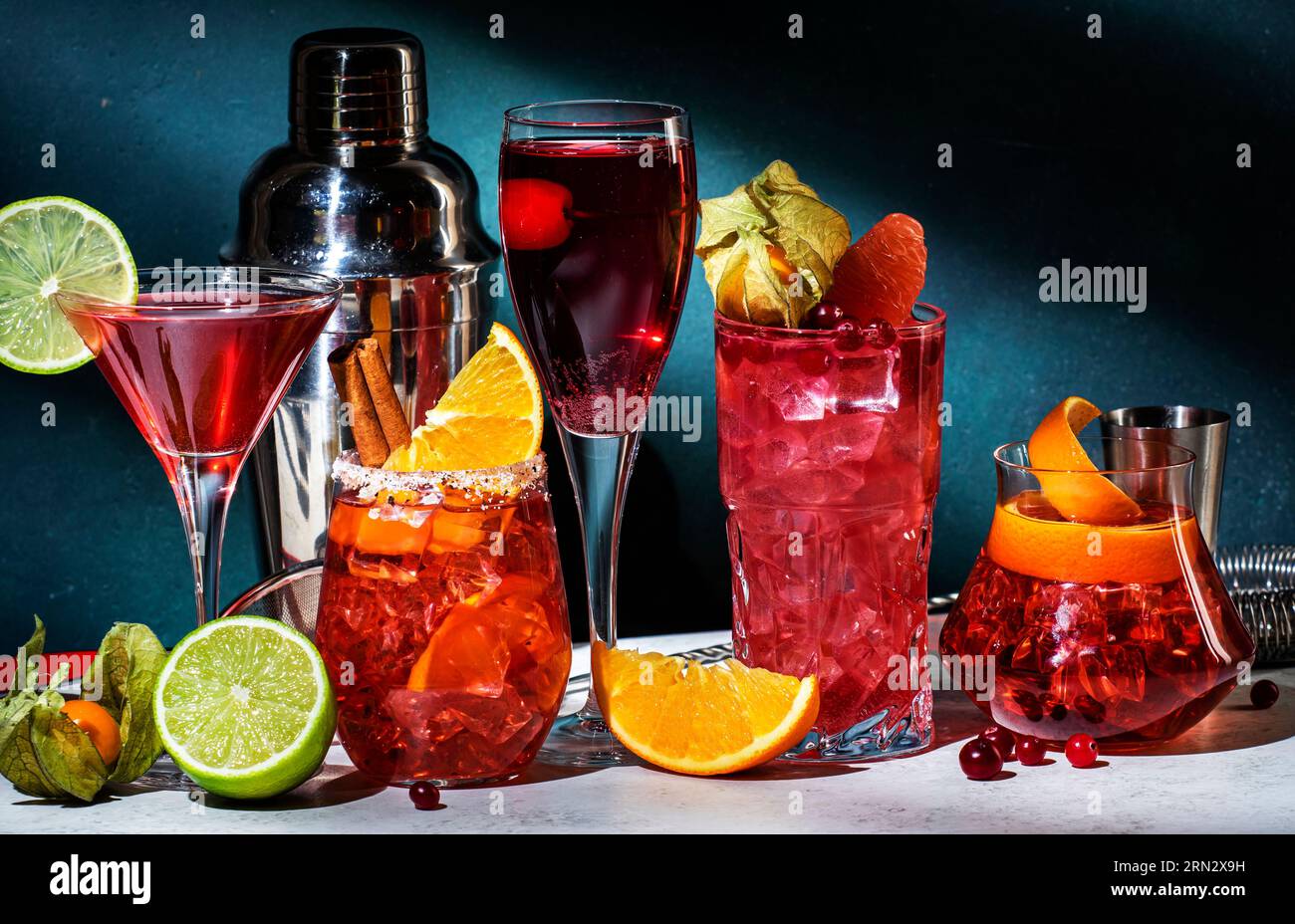 Red cocktails set: kir royale, negroni, boulevardier, cosmopolitan, sea ...