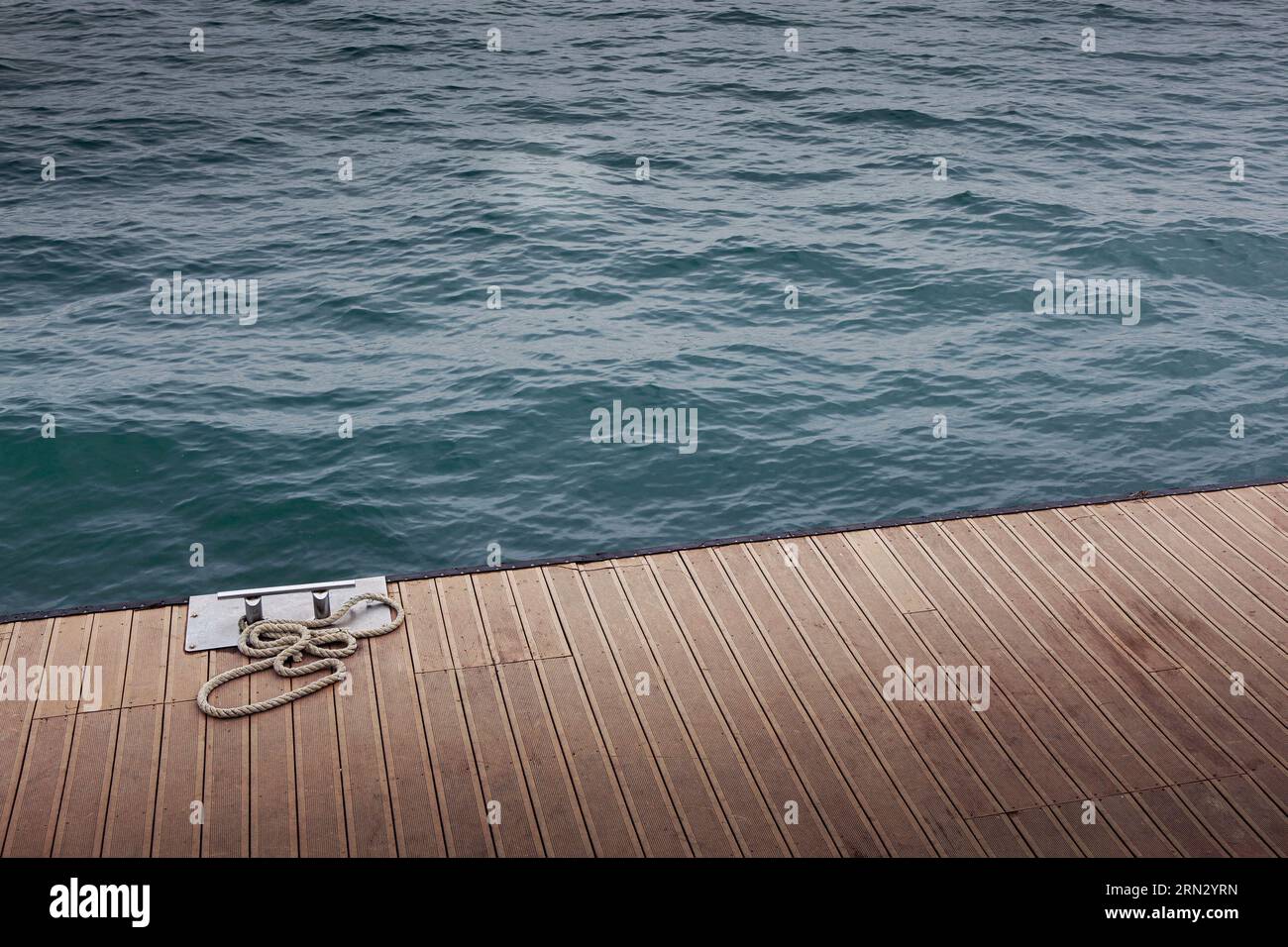 Mooring to a pontoon hi-res stock photography and images - Alamy