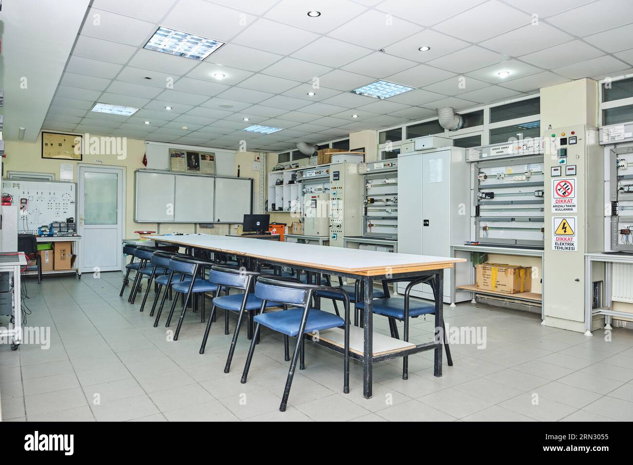 empty classroom workshop. empty class in a university with a group ...