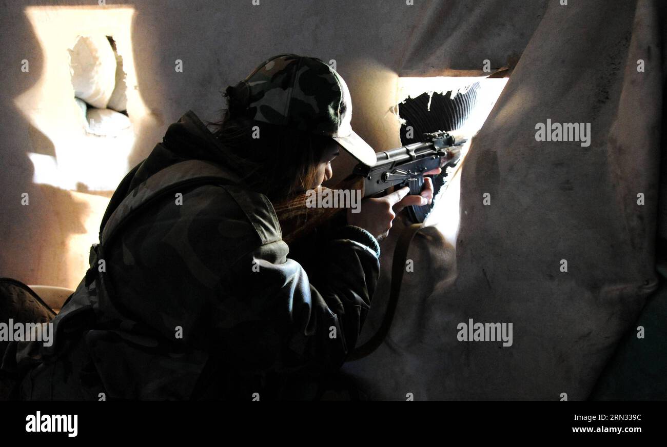 Female sniper hi-res stock photography and images - Alamy