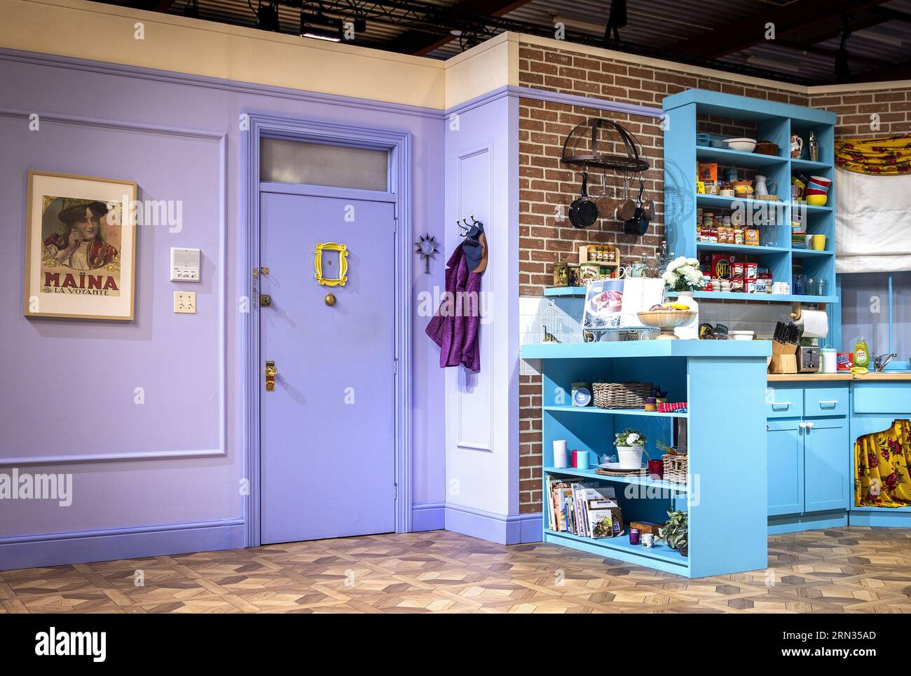 AMSTERDAM - 31/08/2023 A recreated set in the exhibition The FRIENDS ...