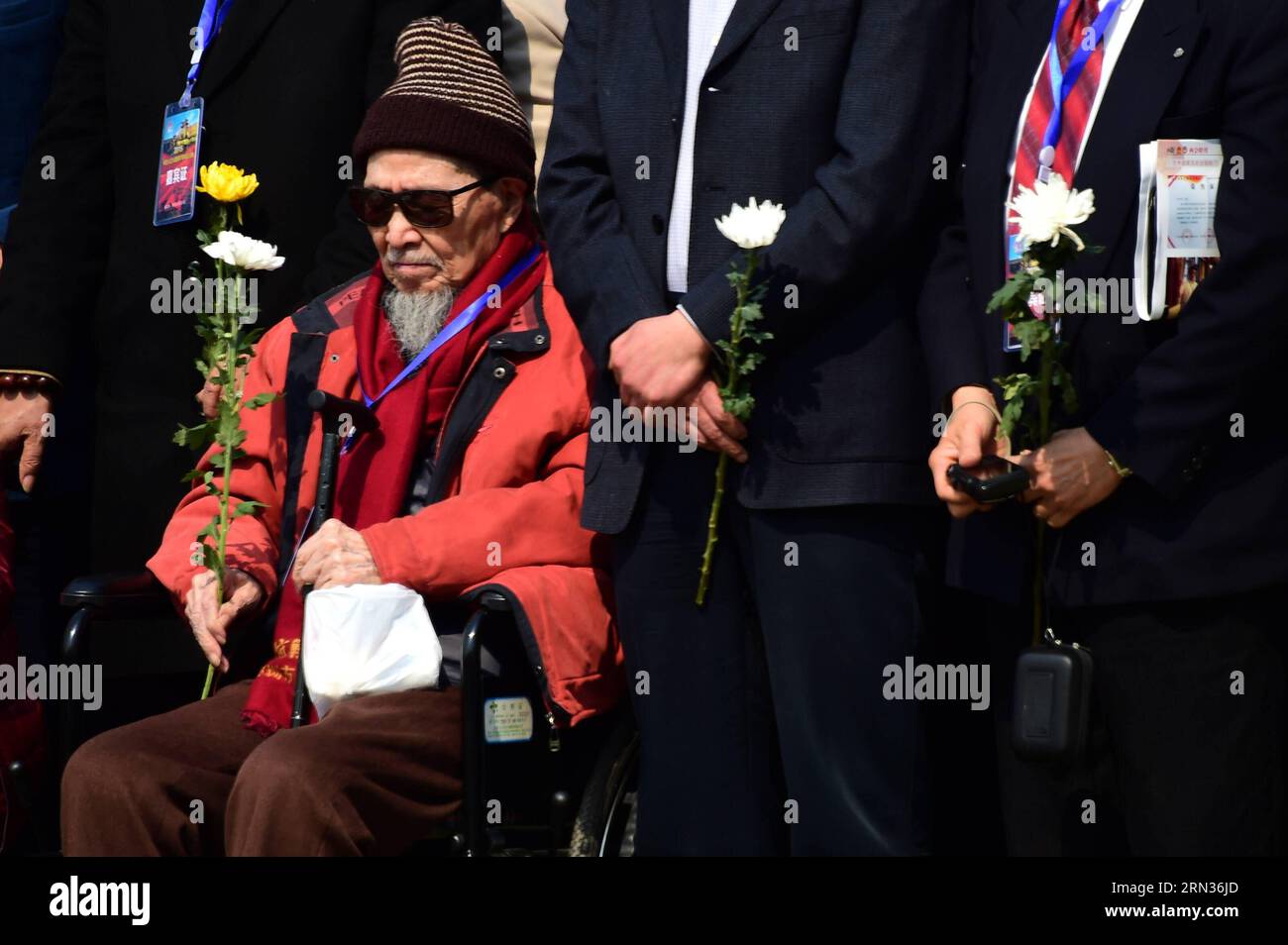 (150408) -- TAI ERZHUANG, April 8, 2015 -- Veteran Jiang Siyu, 102 ...