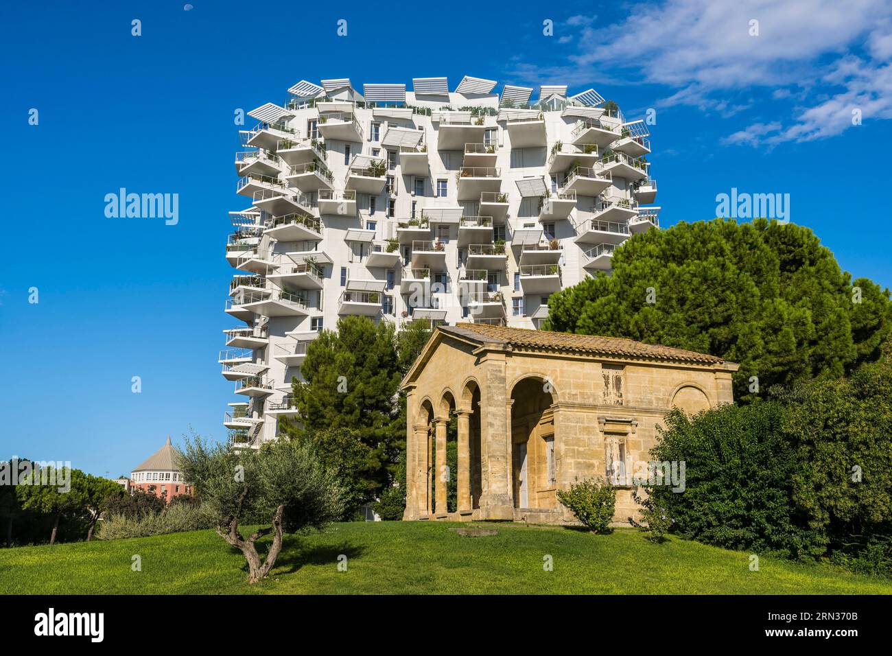 France, Herault, Montpellier, Richter district, the banks of the Lez ...