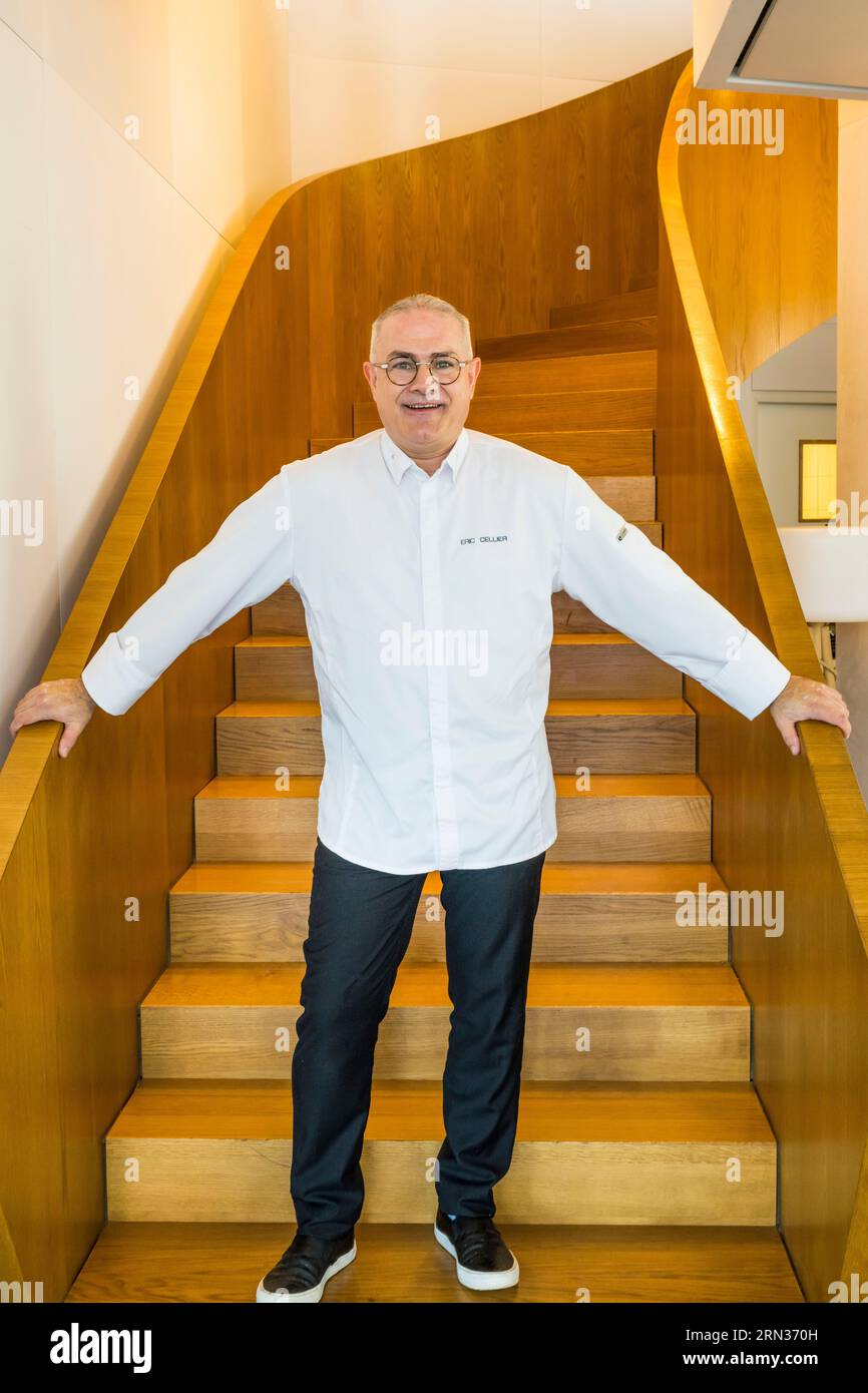 France, Herault, Montpellier, Richter district, the banks of the Lez ...