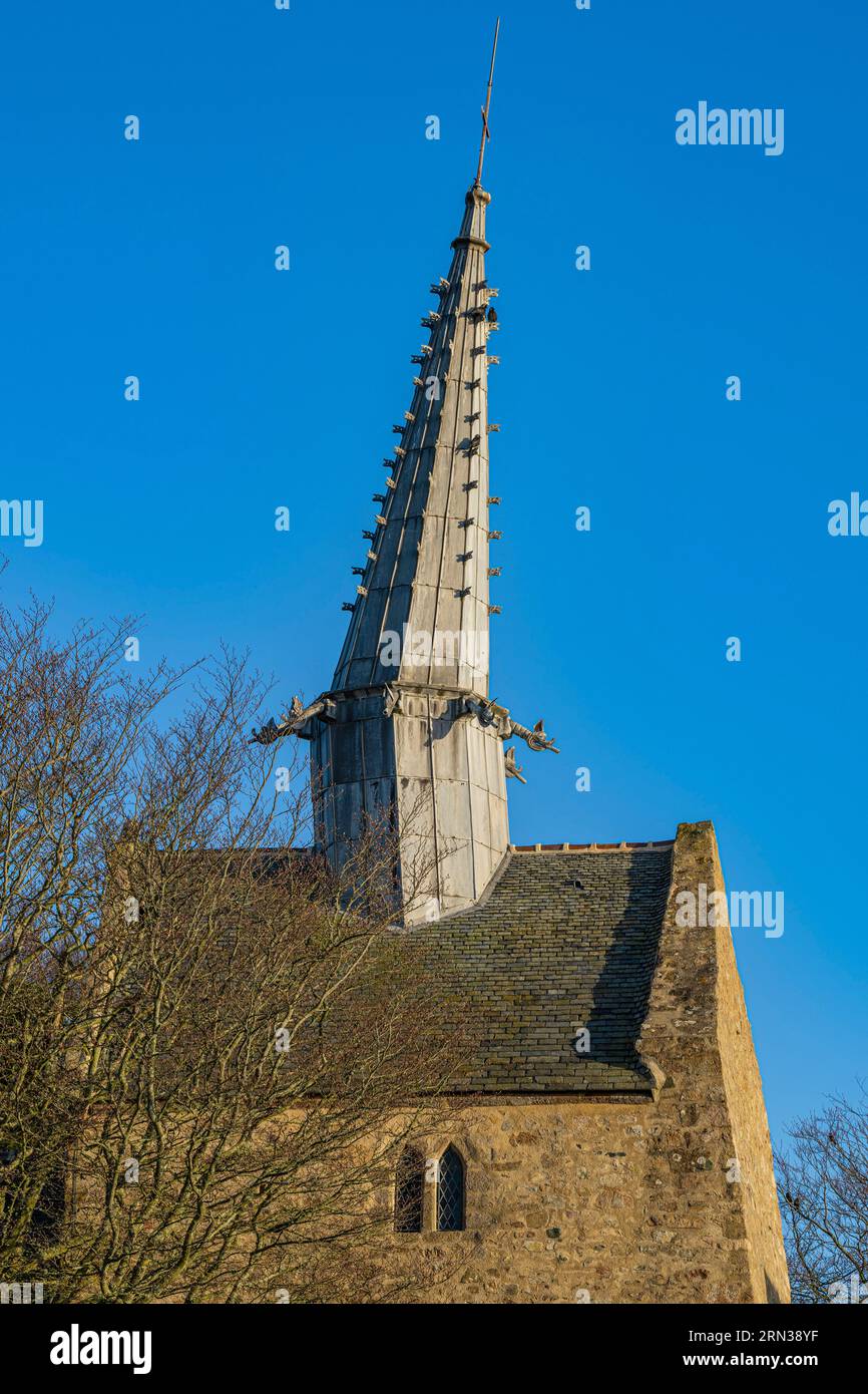 Leaning steeple hi-res stock photography and images - Alamy