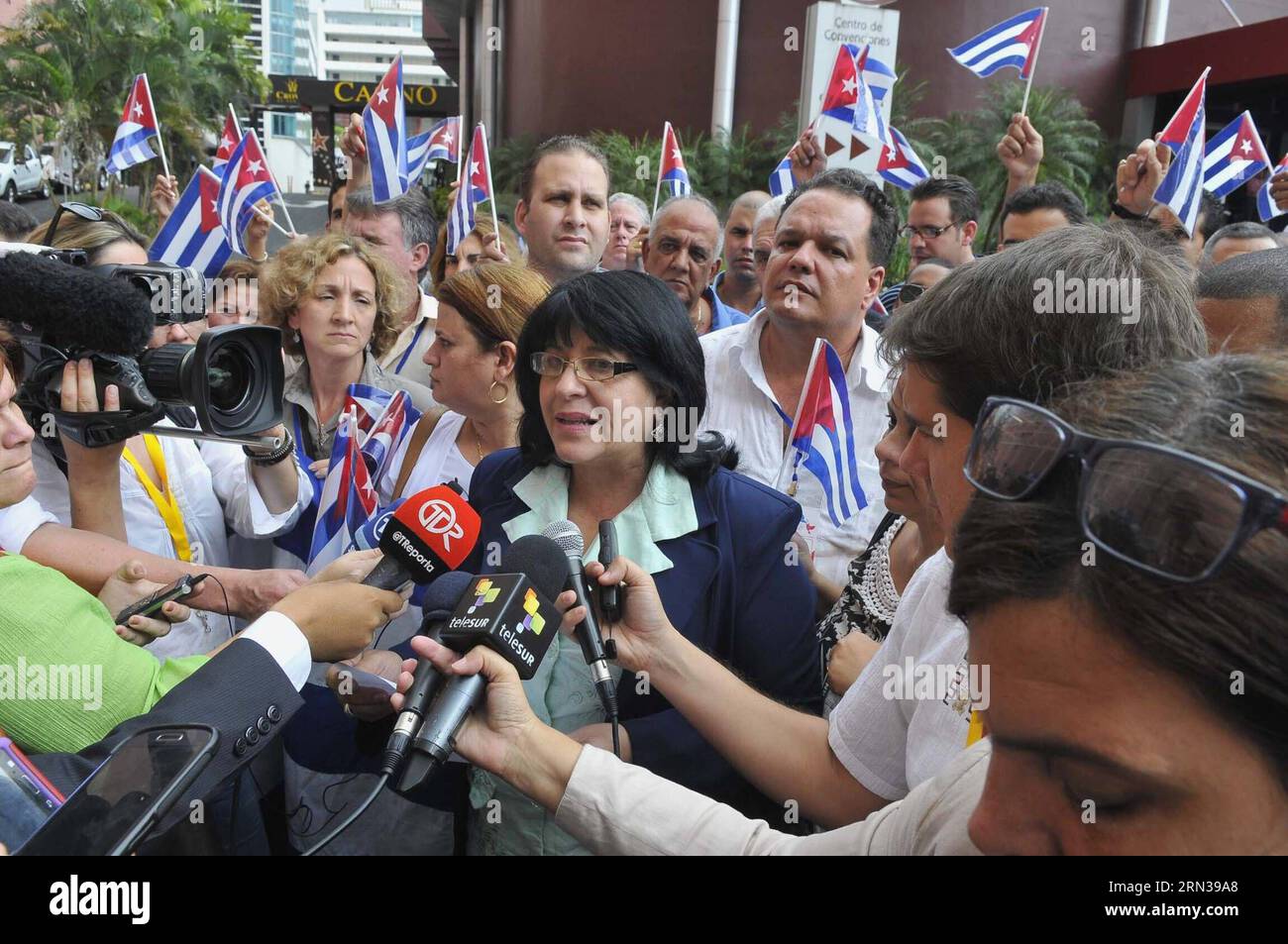 Rosa panama hi-res stock photography and images - Alamy