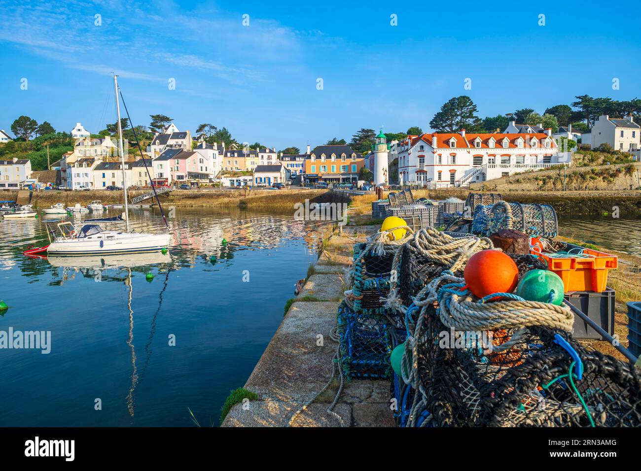 France, Morbihan, Belle-Ile-en-Mer, Sauzon harbour Stock Photo - Alamy